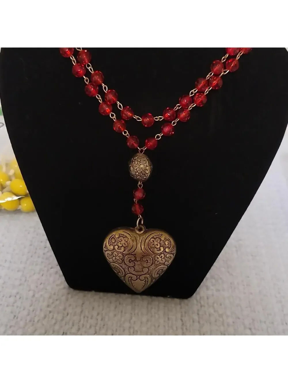 Jewelry | Red Glass Beaded Chain Necklace Gold Tone Heart Locket ...